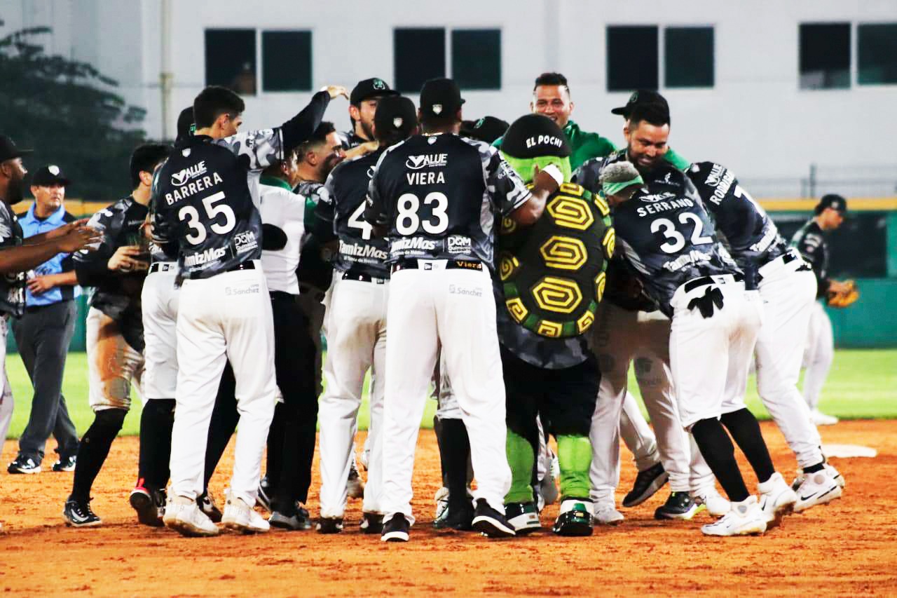 Dramático triunfo choco amarra la serie